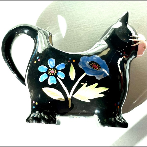 Dining | Cutest Cat Pitcher | Poshmark